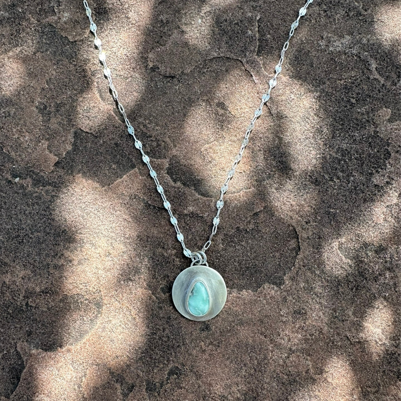 Variscite Disc Necklace – Thread + Metal + Stone